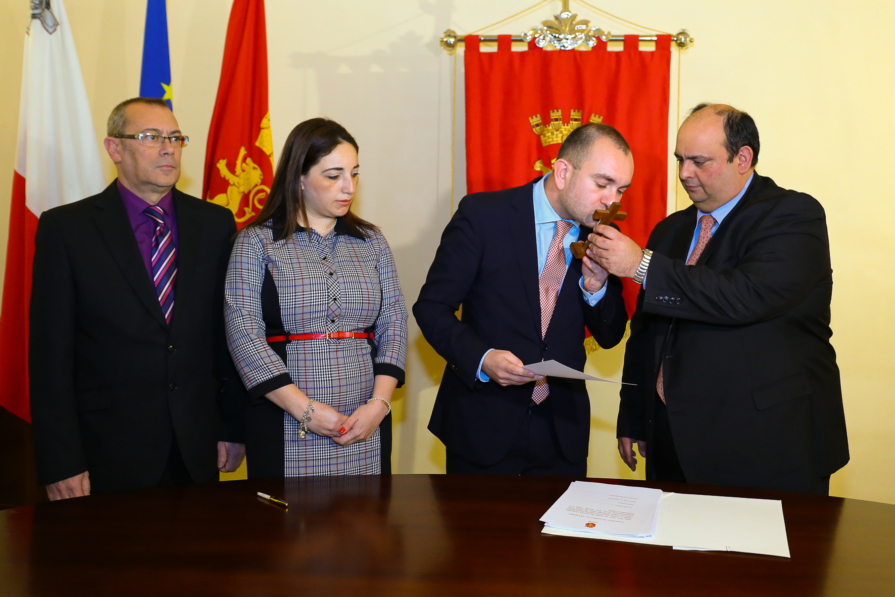 Christian Micallef jieħu l-ġurament bħala r-raba' Sindku tal-Belt ...