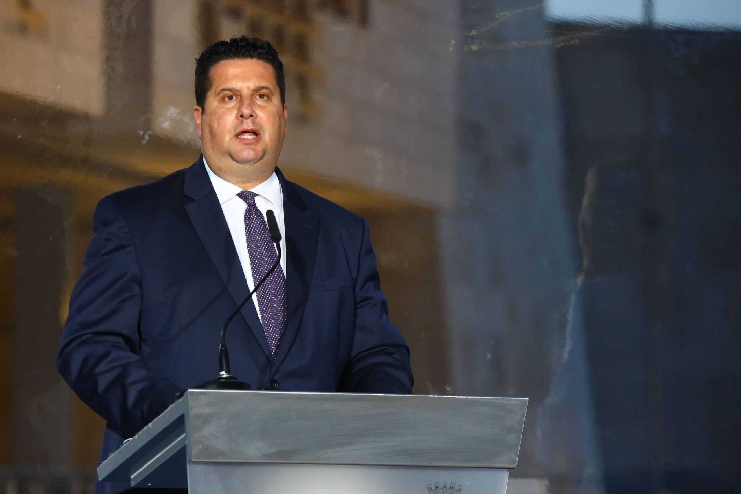 Zammit Lewis jibqa' jiddefendi lil Rosianne Cutajar - NETnews